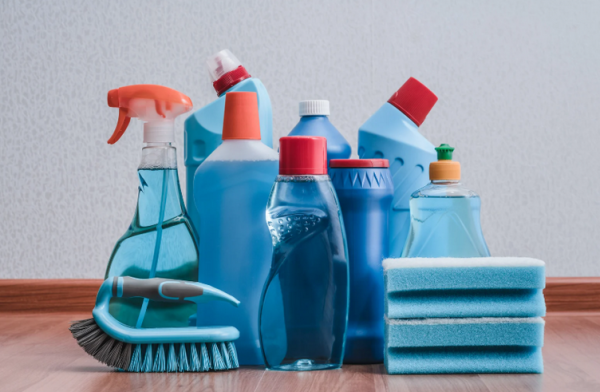 The Essential Guide to Office Cleaning Products for Different ...